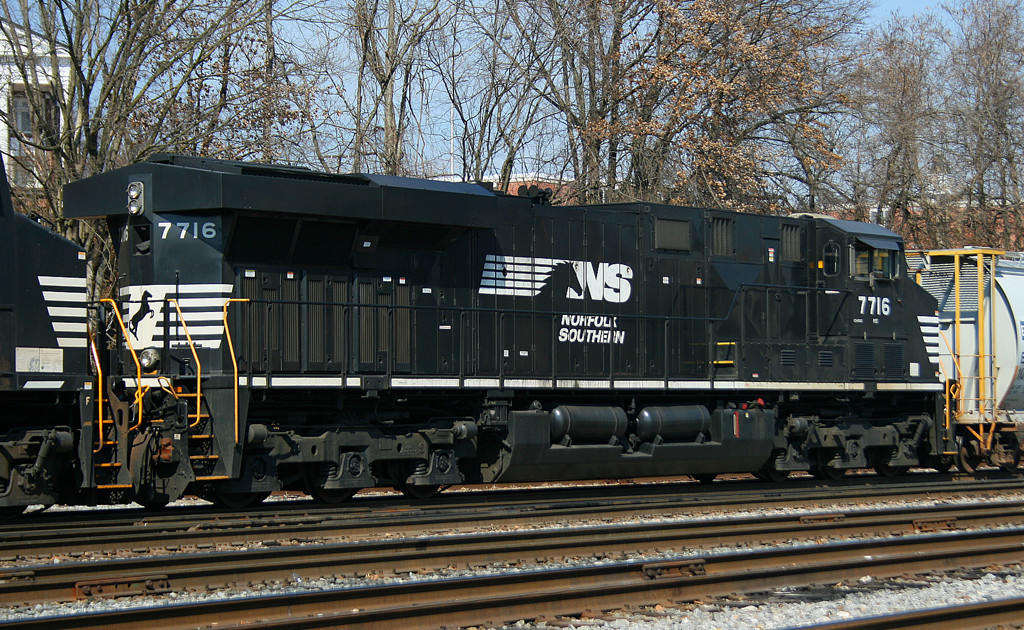 NS 7716